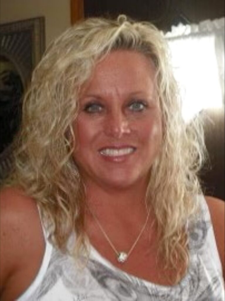 Linda “Lindy” Leigh Moloney – Connley Brothers Funeral Home Linda “Lindy” Leigh Moloney – Connley Brothers Funeral Home